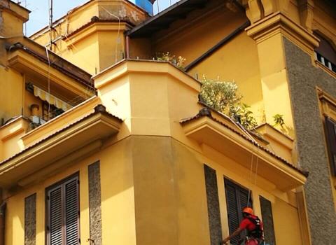 Risanamento dell’intonaco esterno di facciata, dei cornicioni e dei balconi